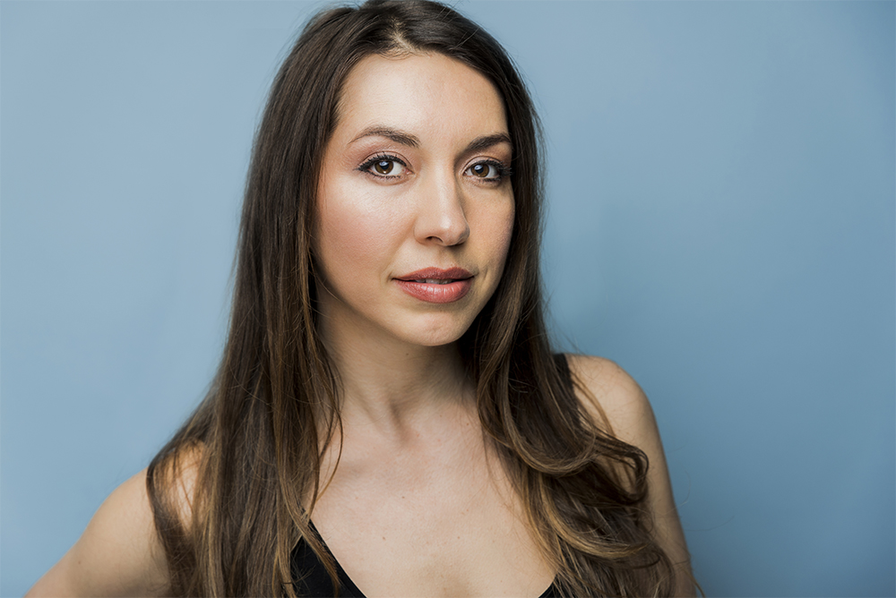 Feature: Actress Kim Paris from “Maturing Youth Talks About the ...